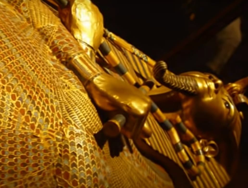 10 Facts About Treasures and Jewelry of King Tutankhamun