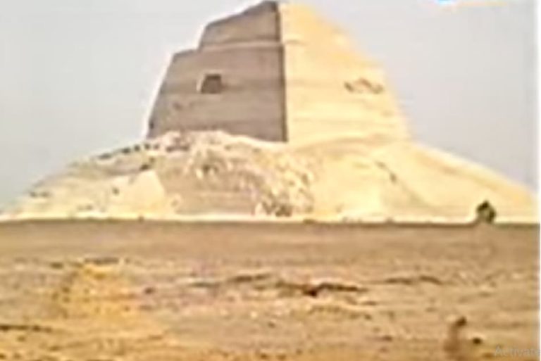 10 Facts About king Snefru - Egypt United Tours